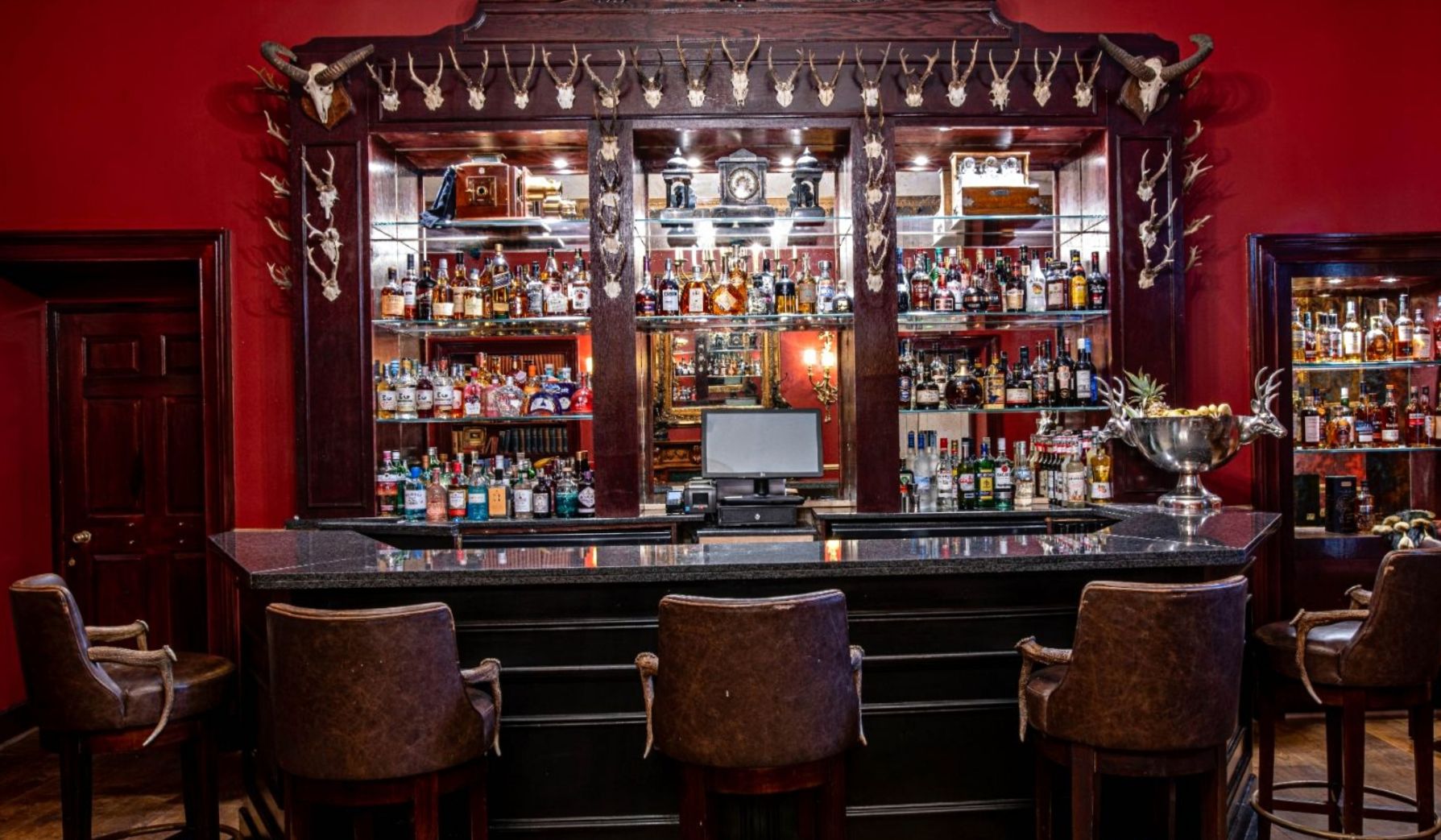 Library Bar - Melville Castle